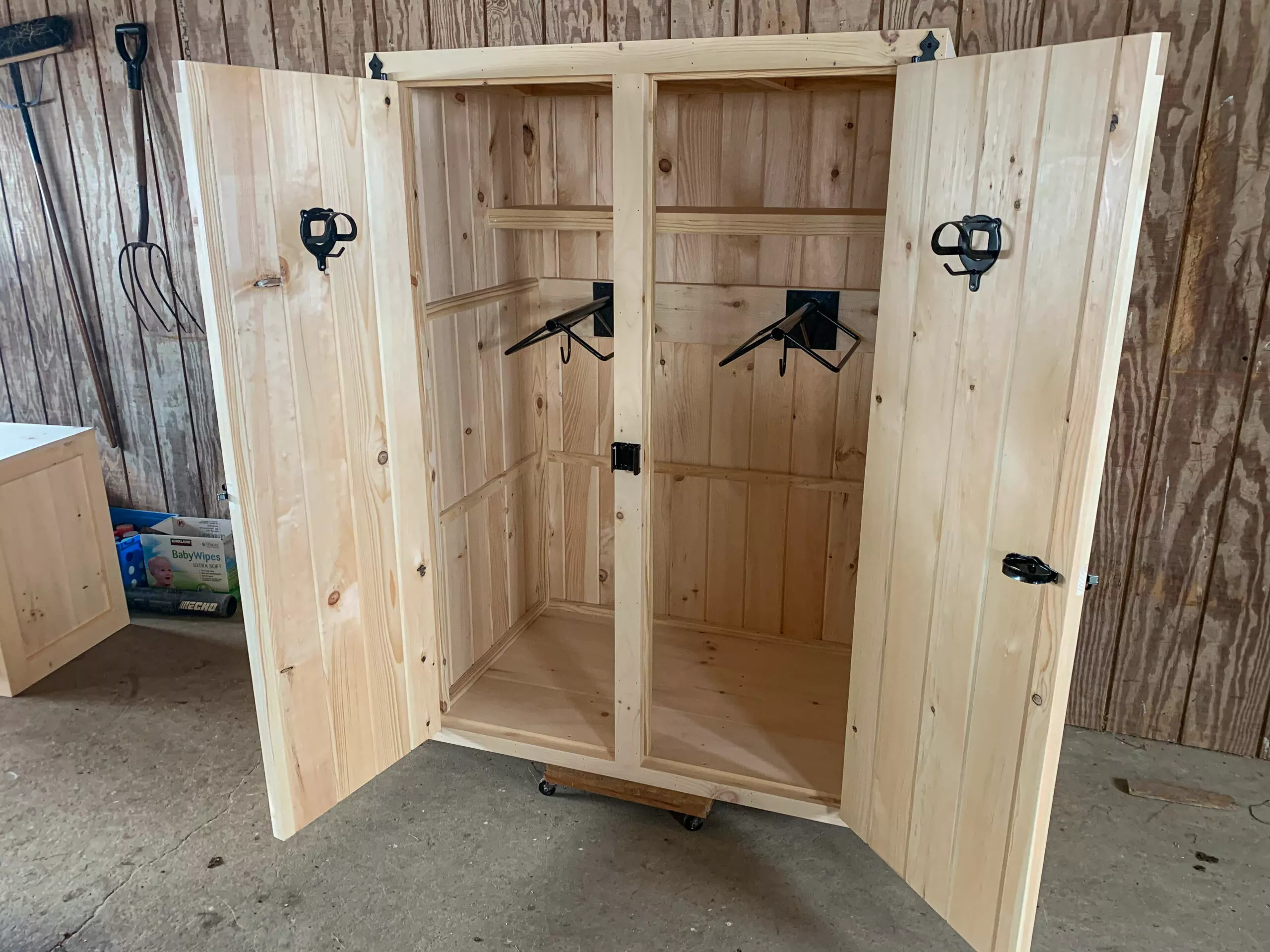 EK Tack Cabinets - Just Plain Business