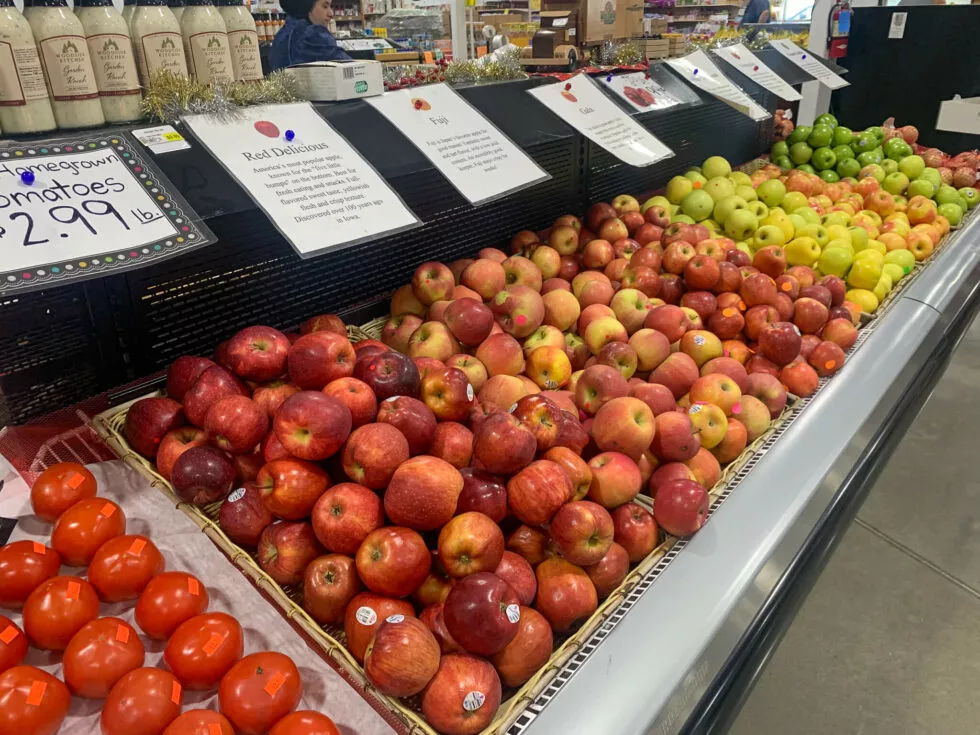 Dutch Country Store - Just Plain Business