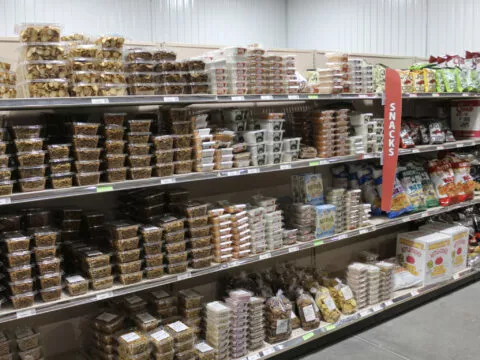 Dutch Country Store - Just Plain Business