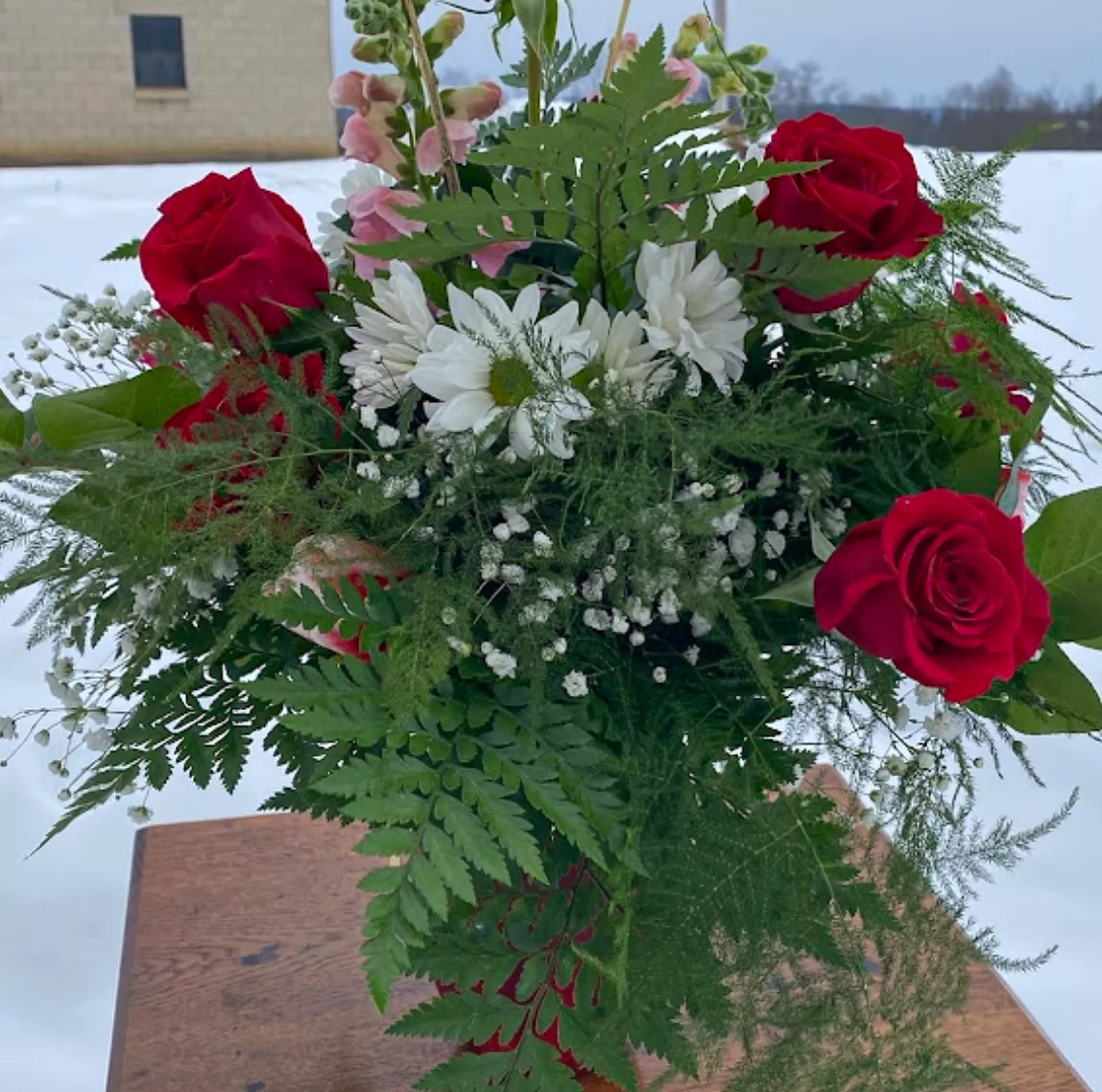 Breezy Acres Farm Flower Shop - Just Plain Business