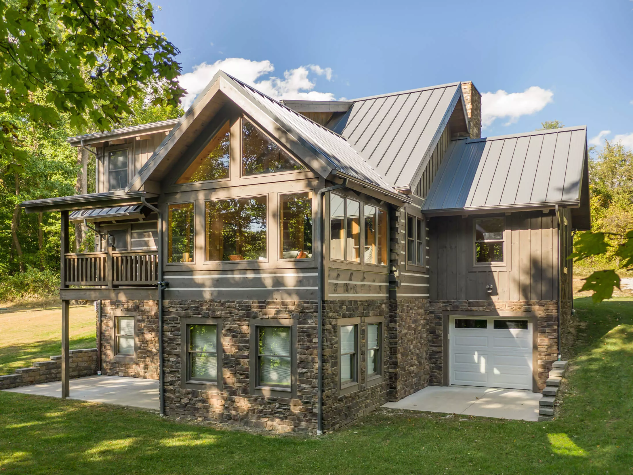 Woodland Rose Log Homes - Just Plain Business