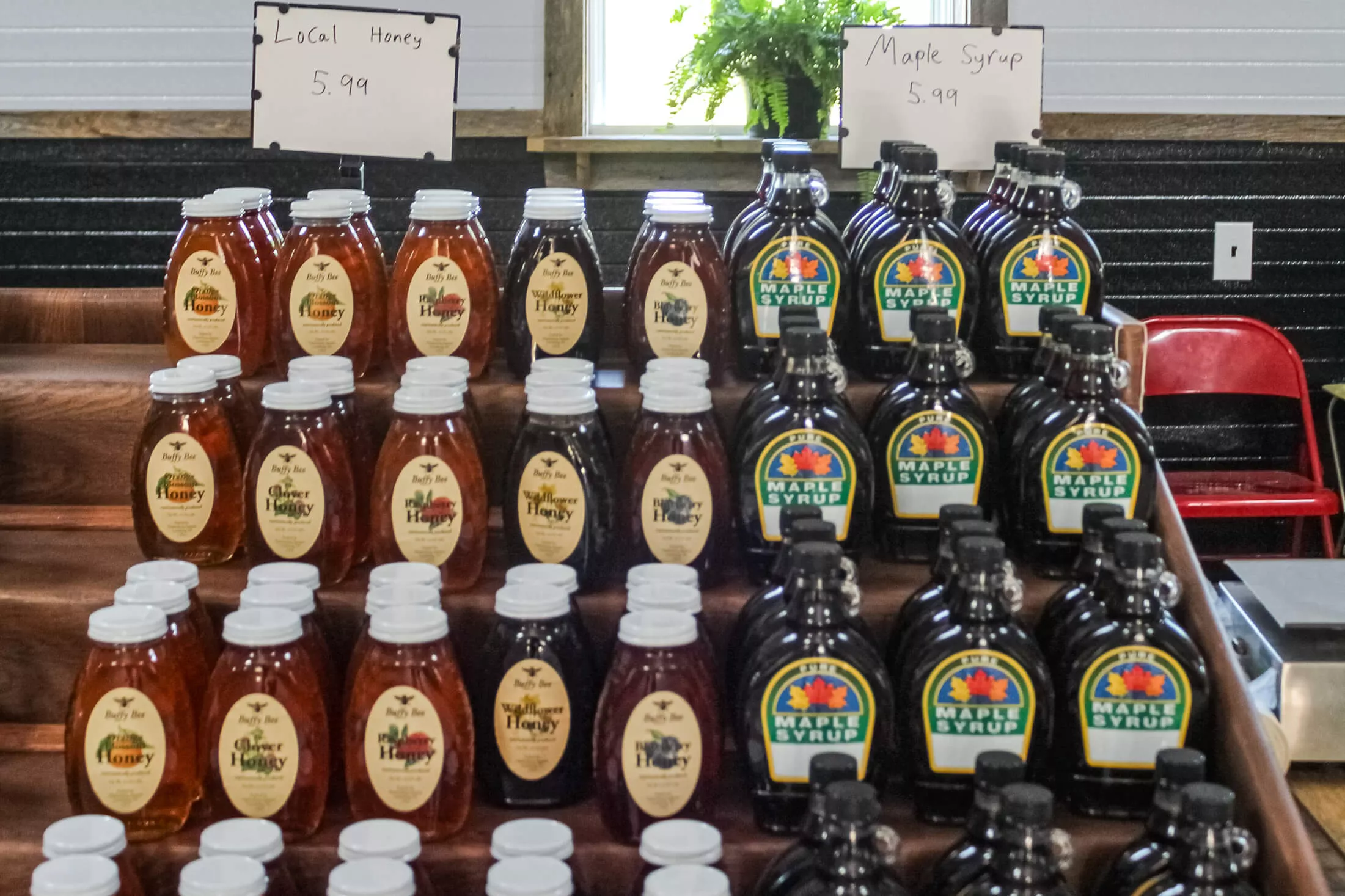 Humpback Fresh Farm Market - Just Plain Business