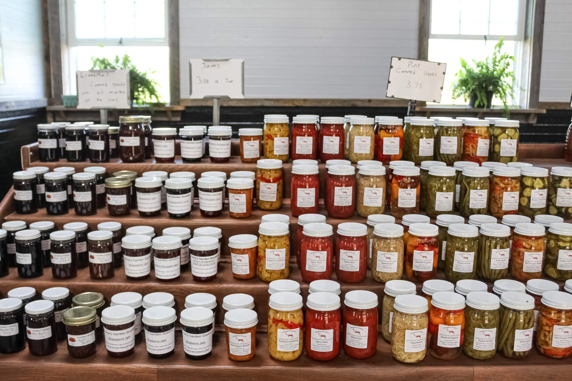 Humpback Fresh Farm Market - Just Plain Business