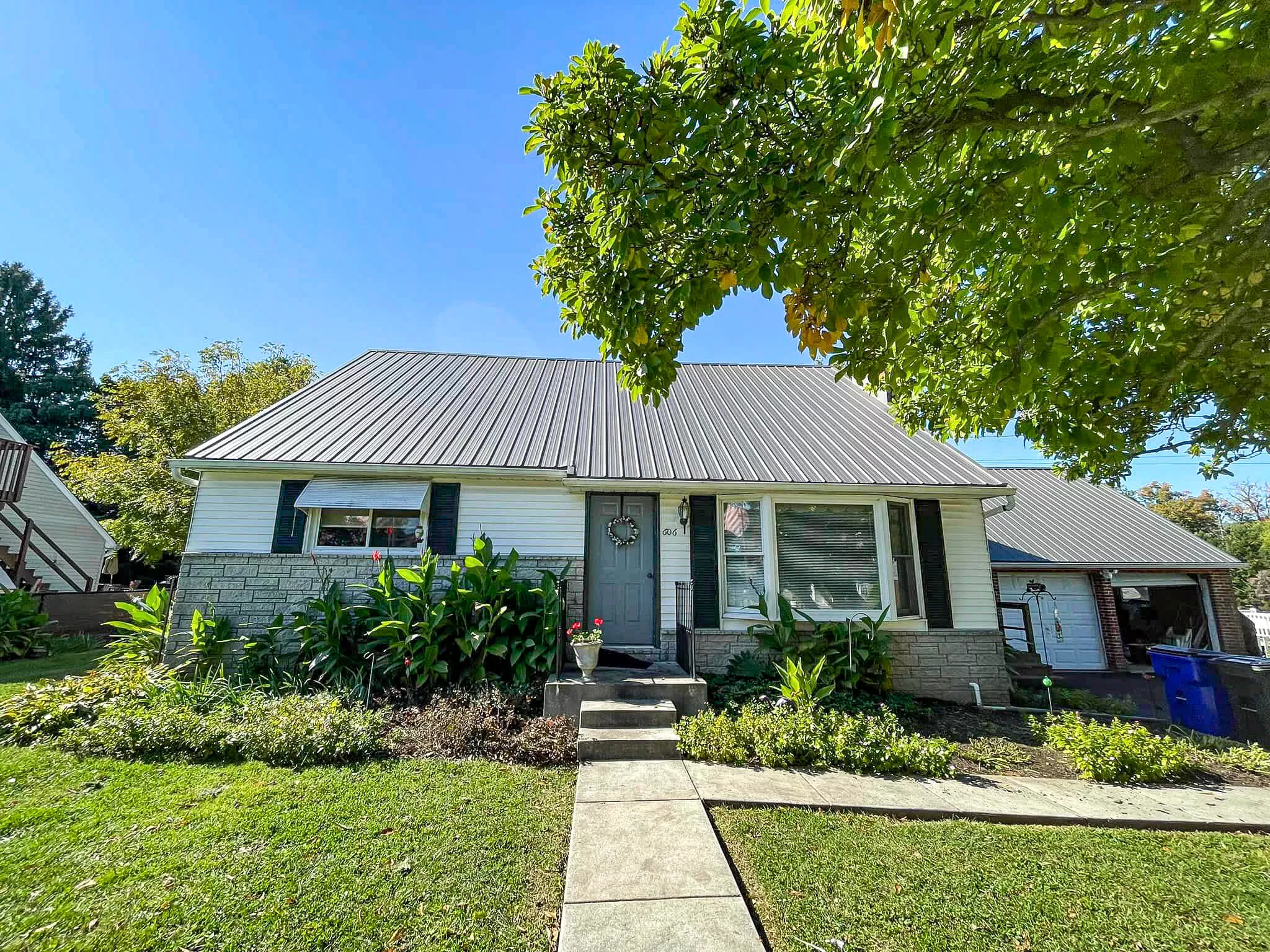 Walnut Garden Exteriors - Just Plain Business