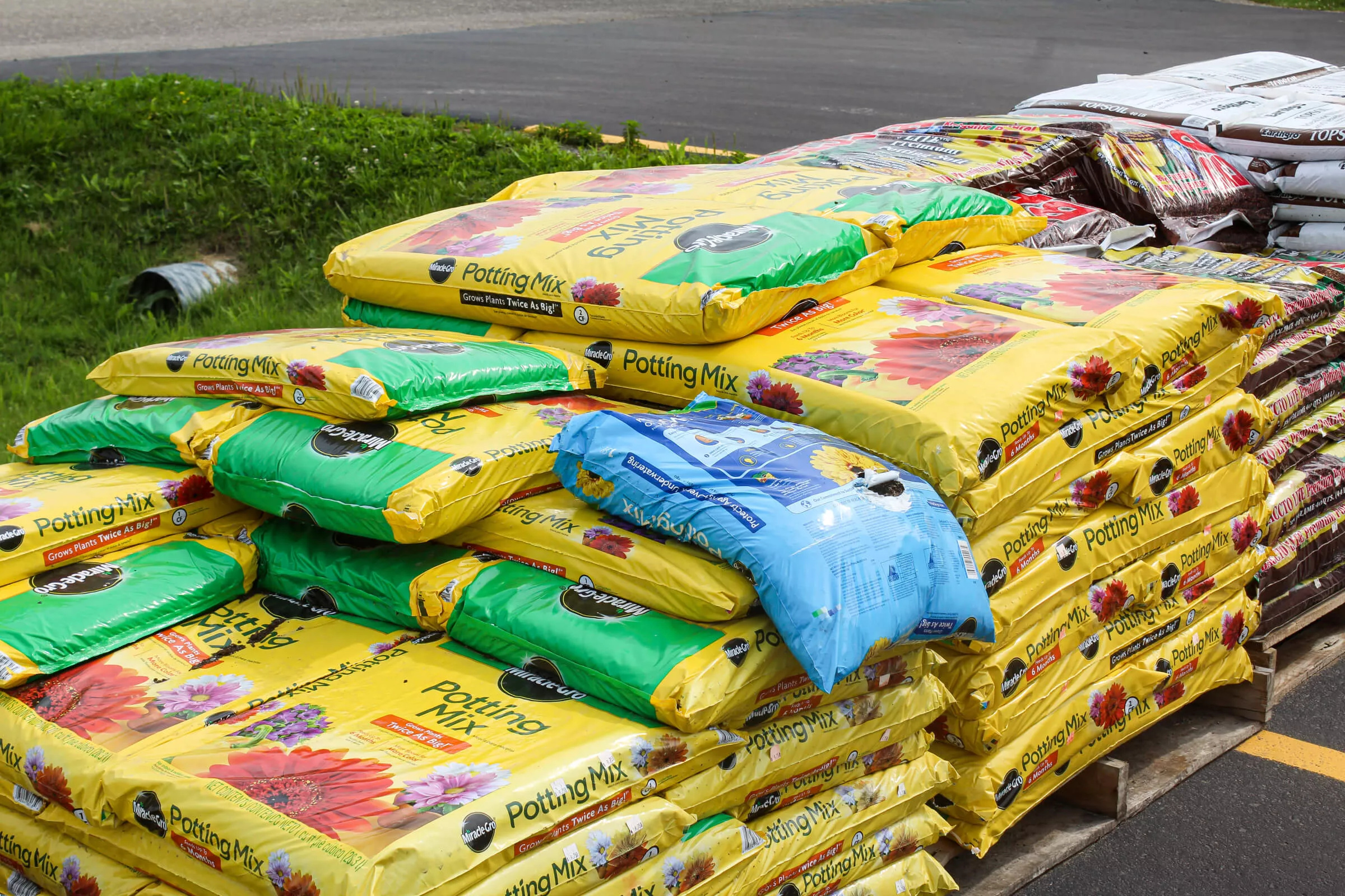 Colonville Country Store - Just Plain Business