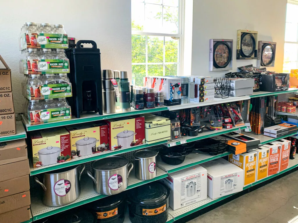 Jamesport Country Store - Just Plain Business