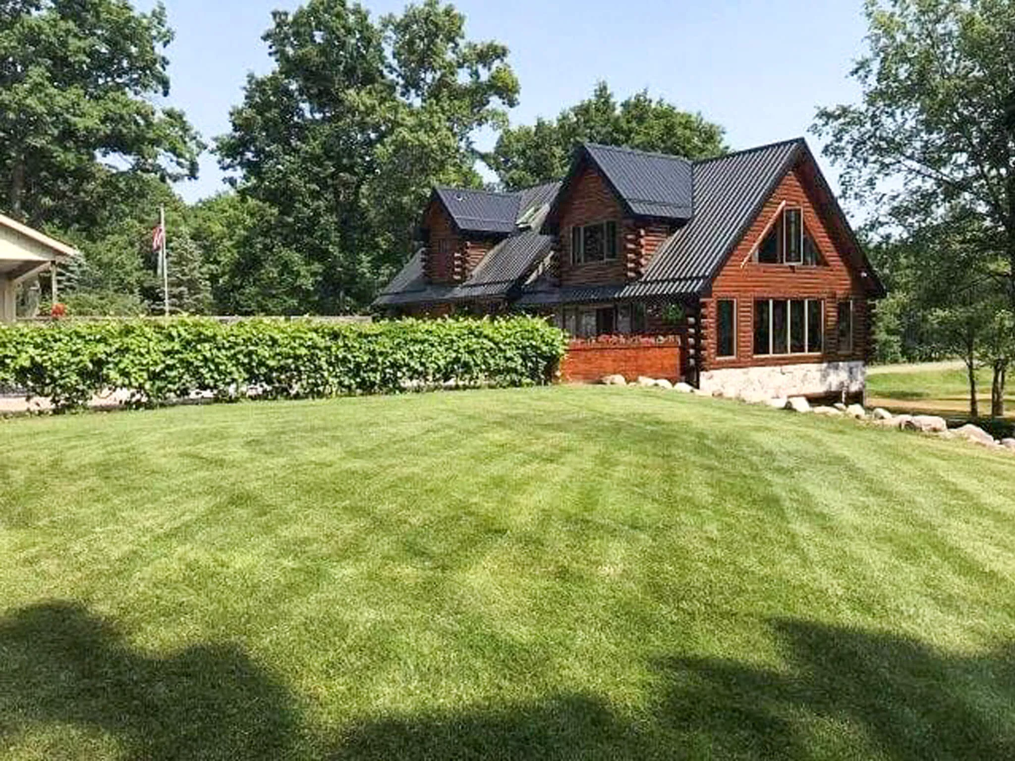 HB Metal Roofing - Just Plain Business