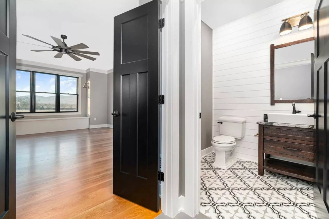 Noah F. Boyle Cabinets - Just Plain Business