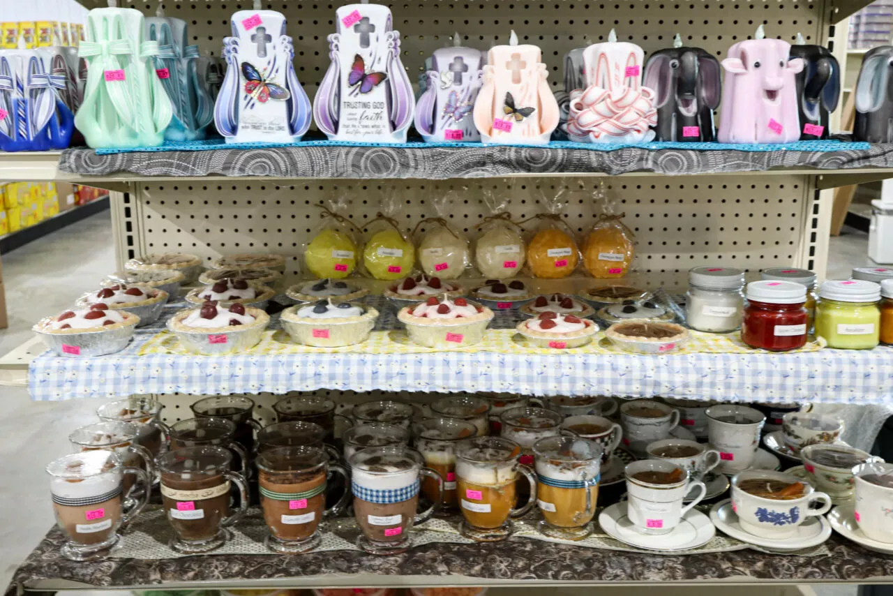 Jamesport Country Store - Just Plain Business