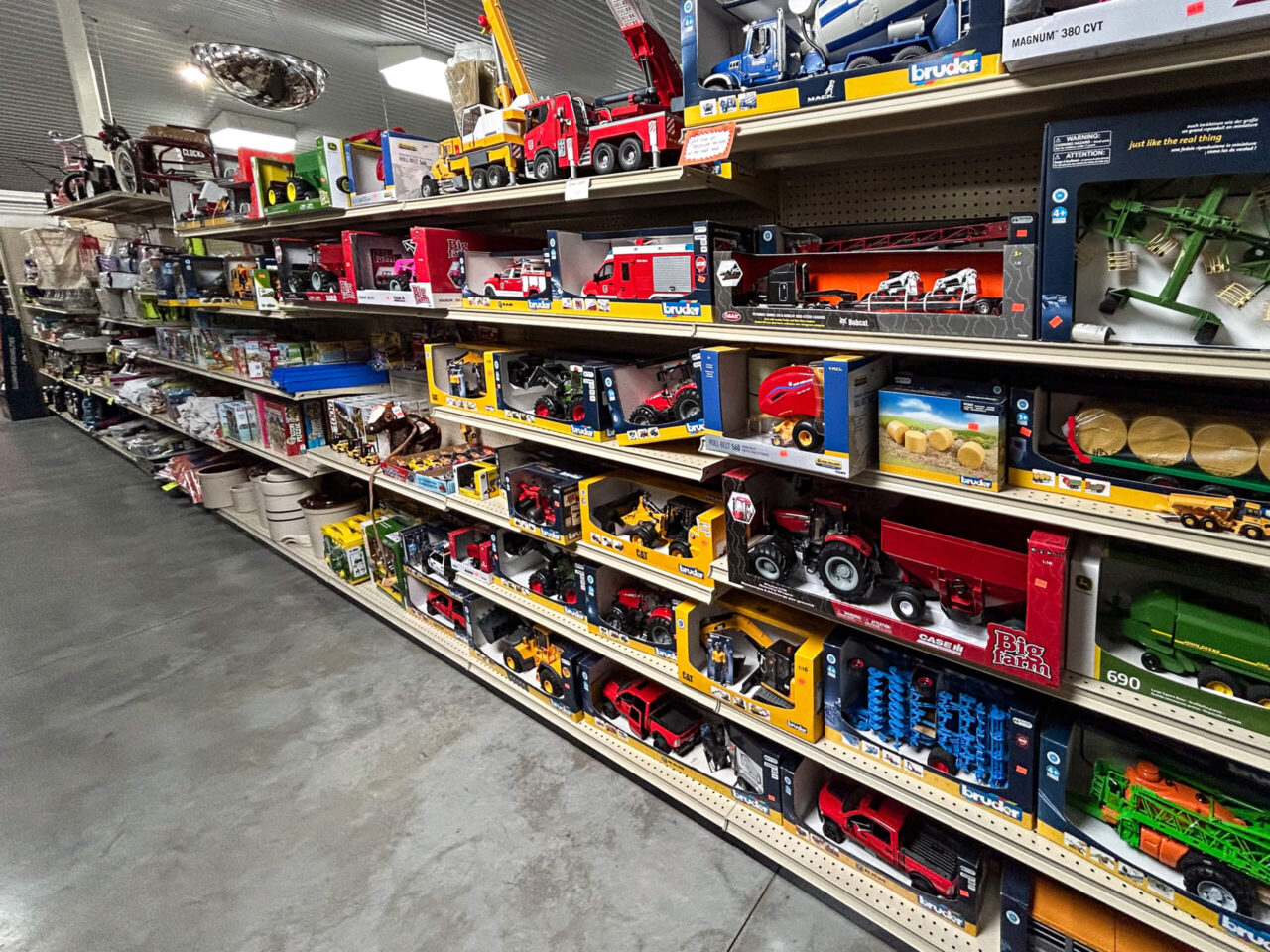 Pioneer General Store - Just Plain Business